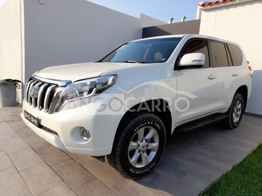 Toyota Prado 2014 (Gasolina) - Angocarro