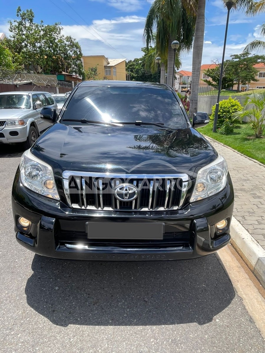Toyota Prado 2014 (Gasolina) - Angocarro