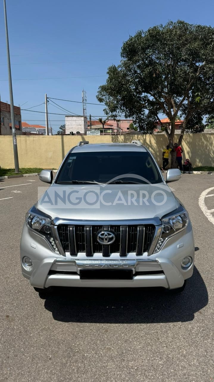 Toyota Prado 2015 (Gasolina) - Angocarro