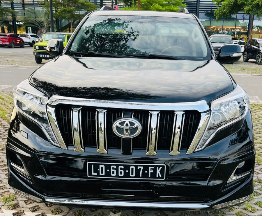 Toyota Prado 2015 (Diesel) - Angocarro