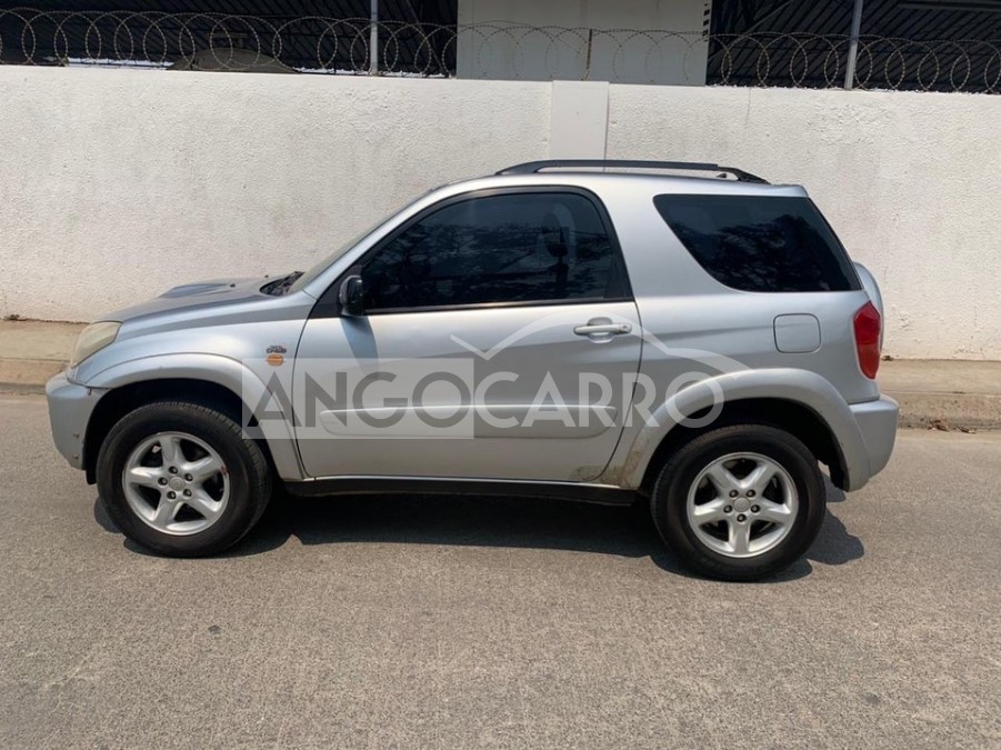 Toyota RAV4 2011 (Diesel) - Angocarro