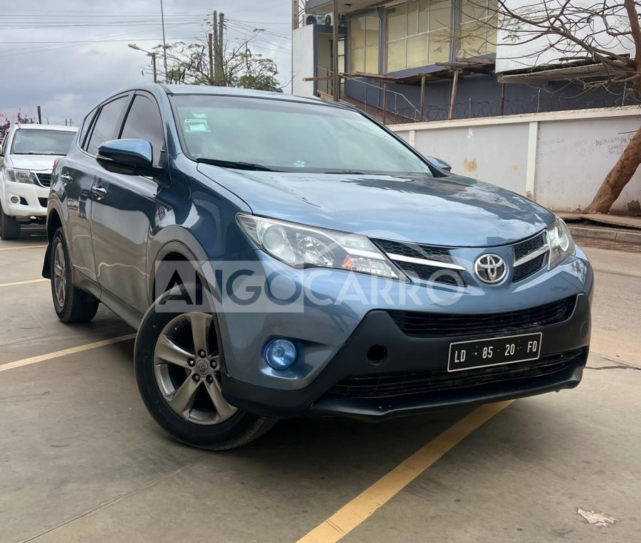 Toyota RAV4 2014 (Gasolina) - Angocarro