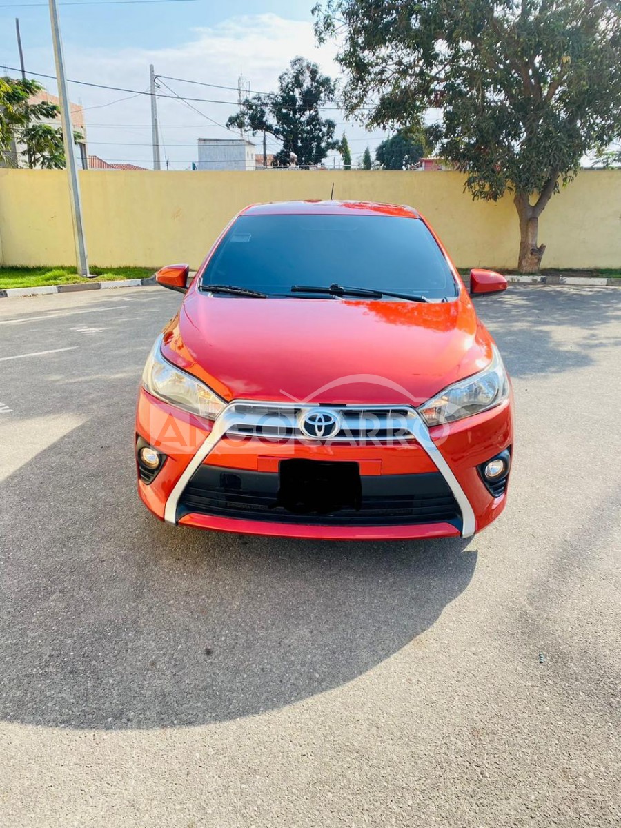 Toyota Yaris 2016 (Gasolina) - Angocarro
