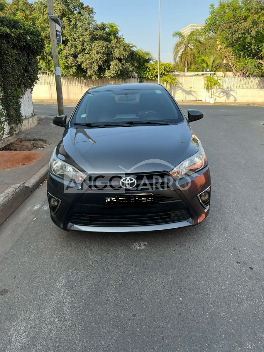 Toyota Yaris 2016 (Gasolina) - Angocarro