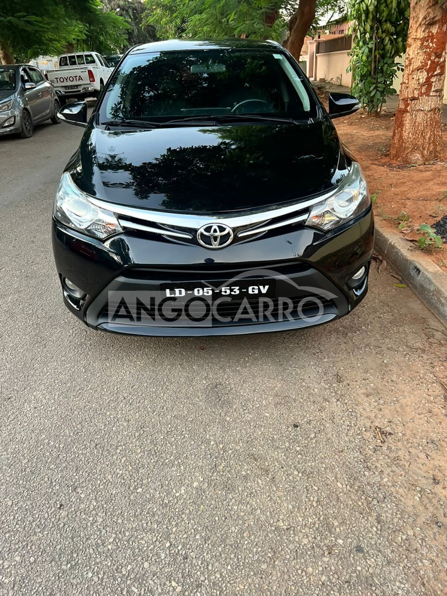 Toyota Yaris 2017 (Gasolina) - Angocarro
