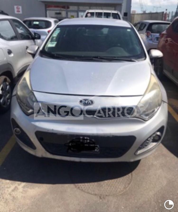 Kia Rio 2011 (Gasolina) - Angocarro