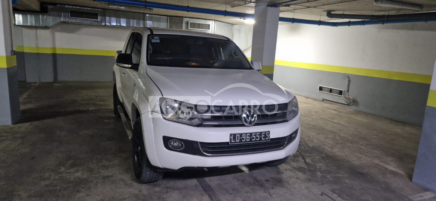 Volkswagen Amarok 2013 (Gasolina) - Angocarro