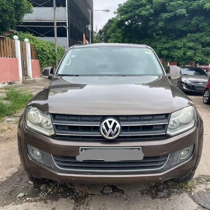 Volkswagen Amarok 2015 (Gasolina) - Angocarro