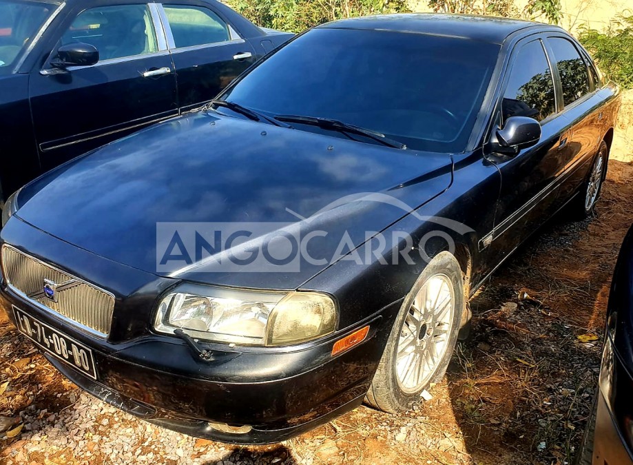 Volvo S60 2008 (Gasolina) - Angocarro