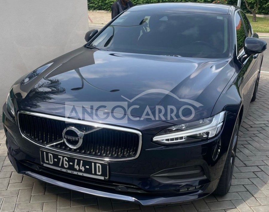 Volvo S90 2023 (Gasolina) - Angocarro