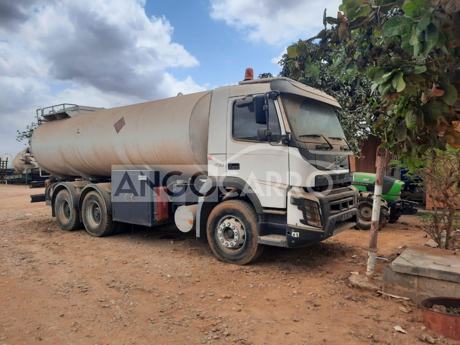 Volvo Semi-reboque cisterna de combustível 2016 (Diesel) - Angocarro